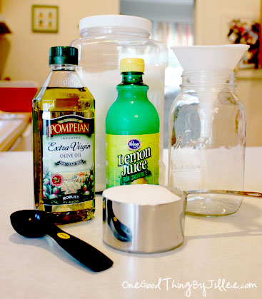 DIY SKIN SMOOTHER FOR SILKY SOFT LEGS • TasteAndCraze